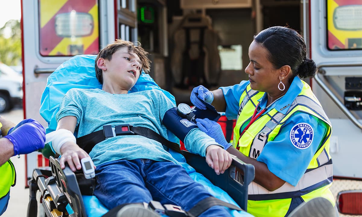 What Drives Paramedic Job Satisfaction? [2024 EMS Trend Survey]